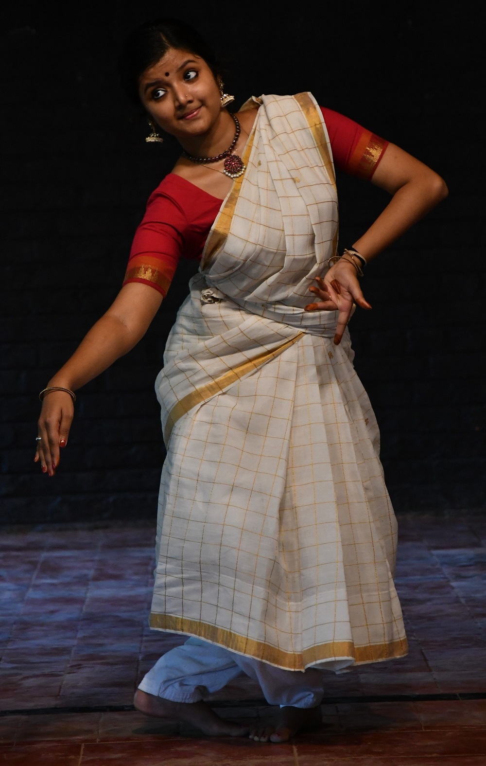 Hasta Mudras: The Usage and Significance in Mohiniyattam: 46